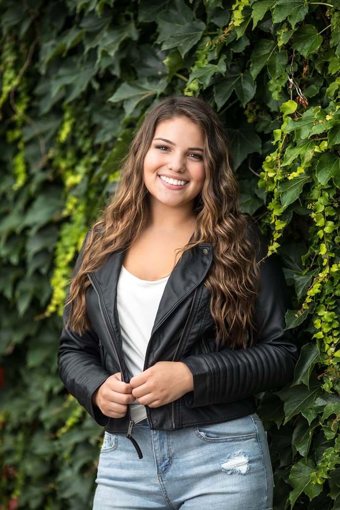 Senior Portrait | Haley | Bradly Bennison Photography