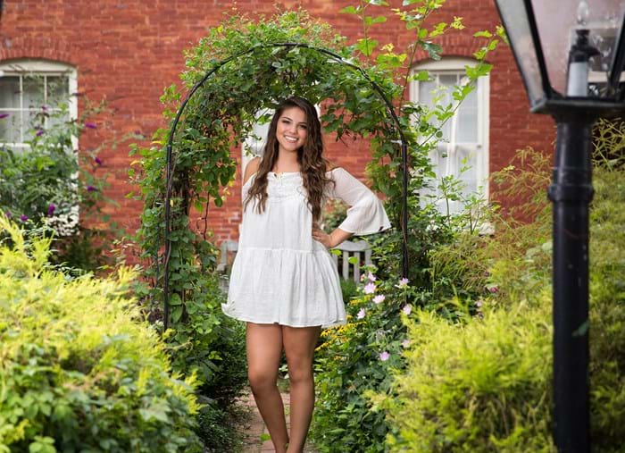 Senior Portrait | Haley | Bradly Bennison Photography